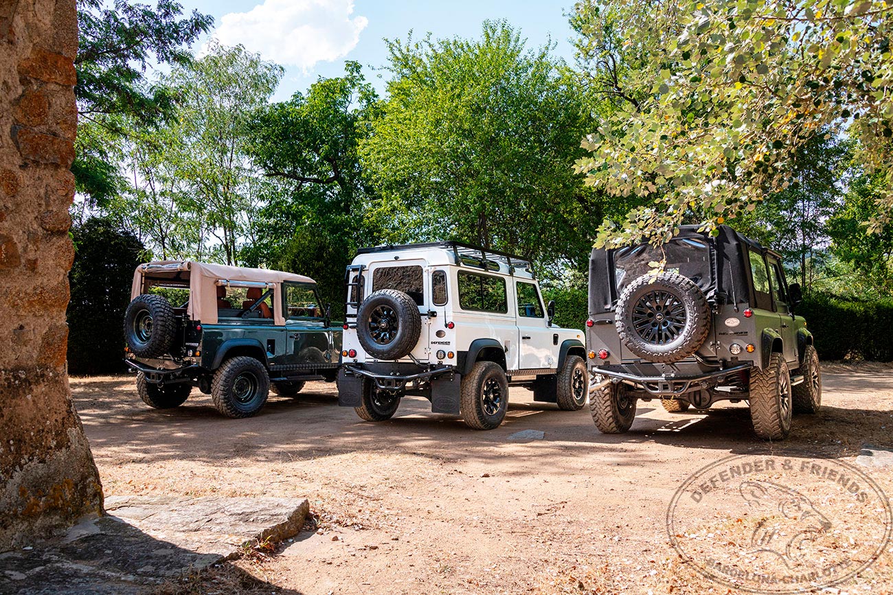 Defender D90 - Defender & Friends